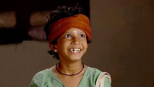 Watch Sada Is In Trouble Video Online(HD) On JioCinema