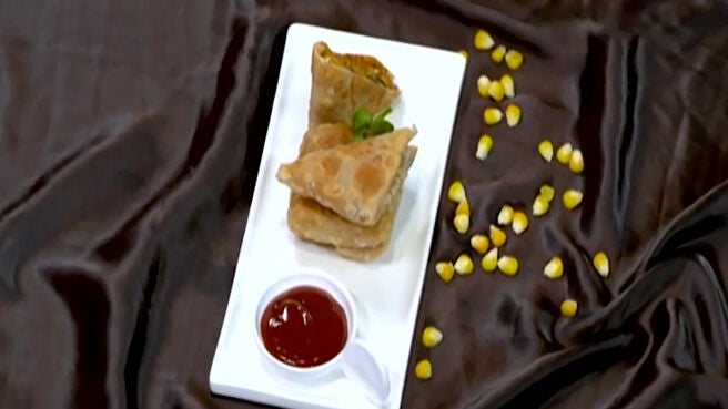 Watch Paneer Parcel Recipe Video Online(HD) On JioCinema