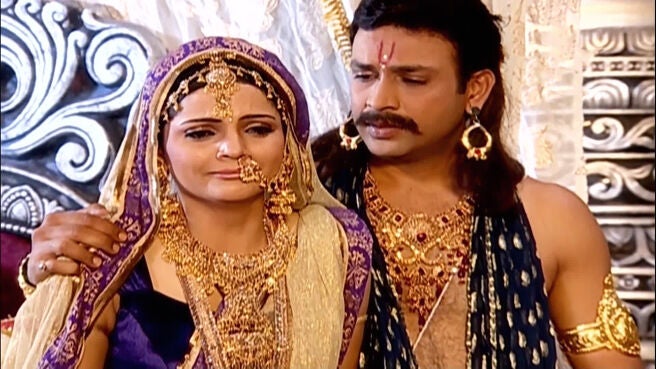 Watch Deboki Breaks Into Tears Video Online(HD) On JioCinema