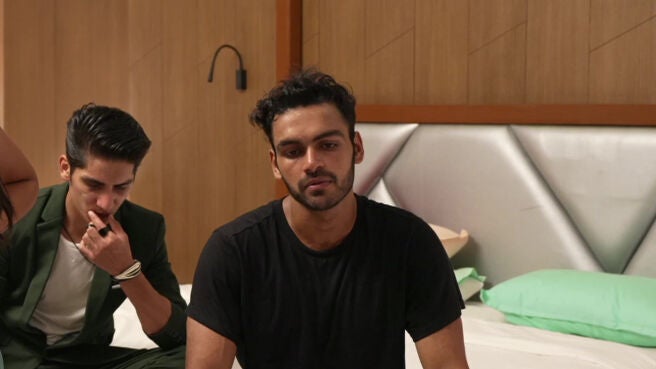 Watch Kashish Wants To Perform Video Online(HD) On JioCinema