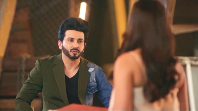 Watch Raj Offers His Help To Manmeet! Video Online(HD) On JioCinema