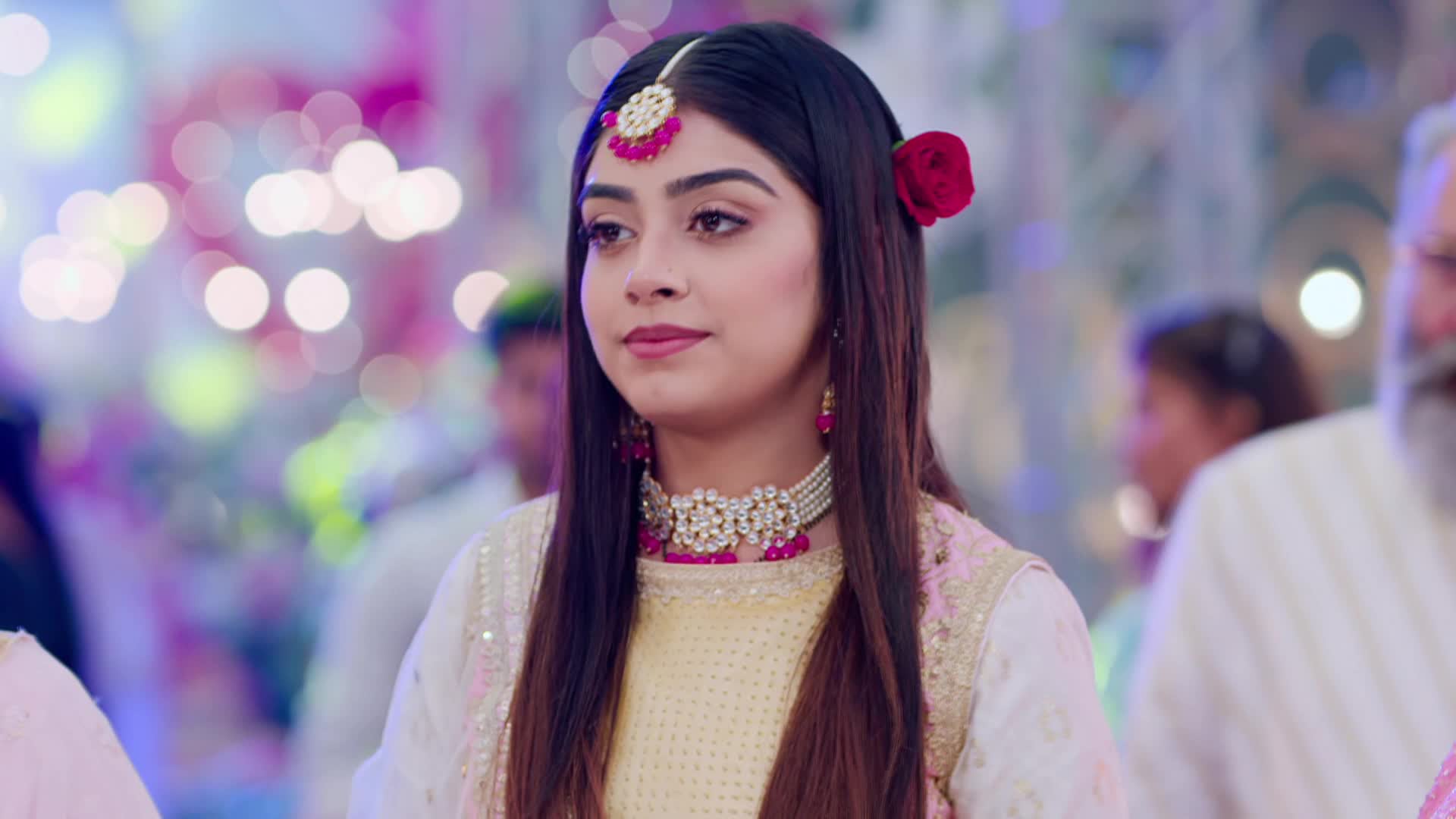 Watch Udaariyaan Season 1 Episode 612 : Nehmat's Life In Danger - Watch ...