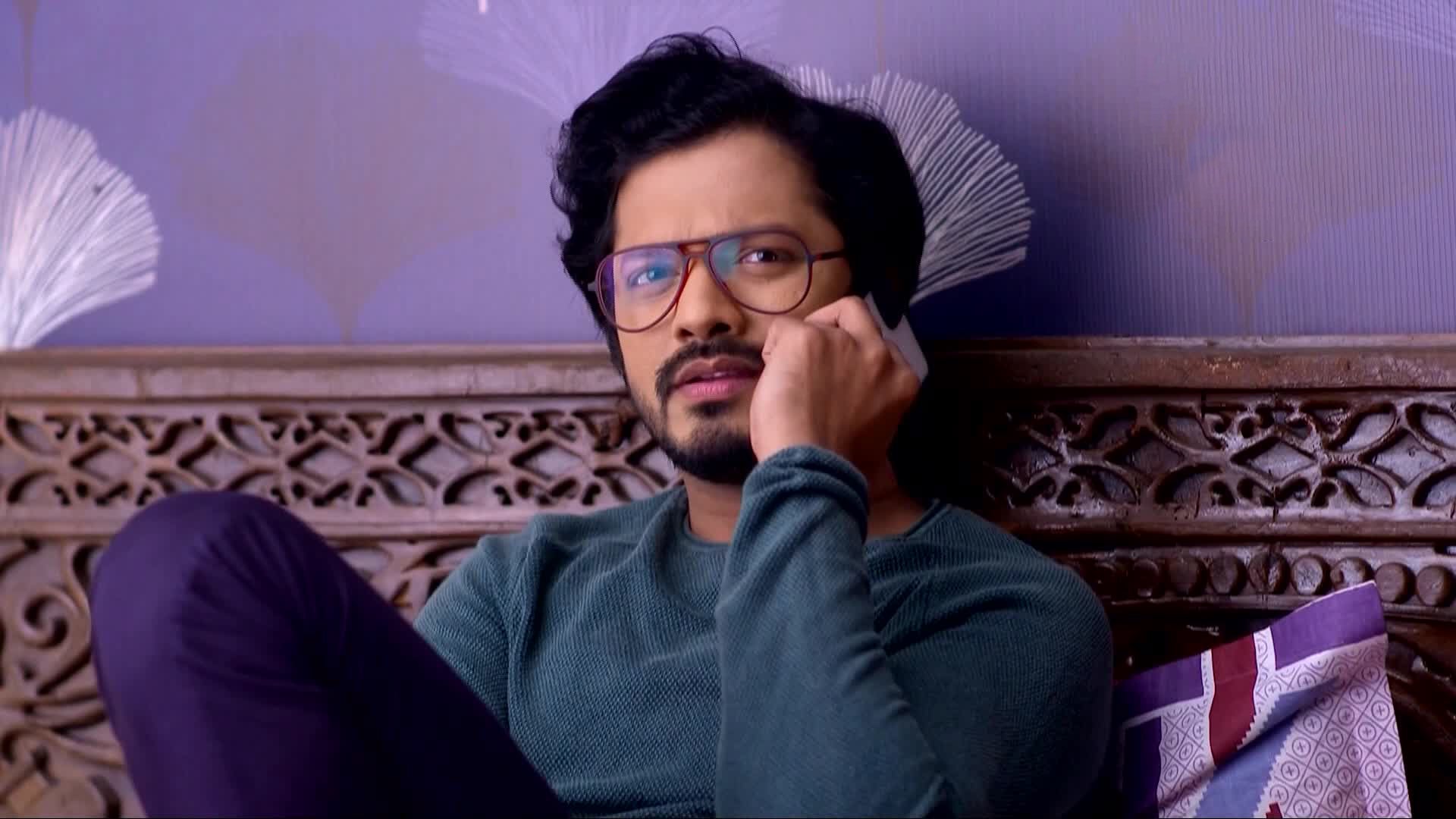 Watch Rajvardhan Contacts Kaveri Video Online(HD) On JioCinema