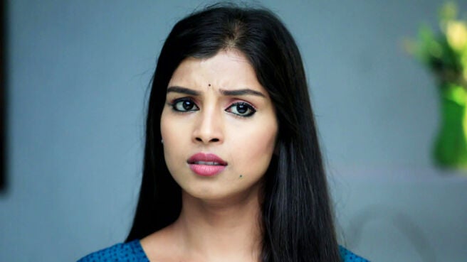 Watch Mithuna Rashi Season 1 Episode 842 : Suraksha To Kick Sarika Out? - Watch Full Episode ...