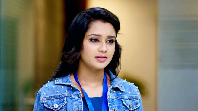 Watch Charulatha Shares Her Plan Video Online(HD) On JioCinema