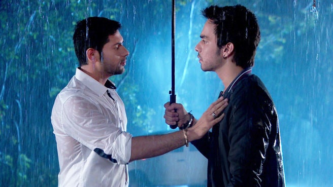 Watch Thapki Pyar Ki Season 1 Episode 388 : Dhruv Poisons Bihaan's Mind ...