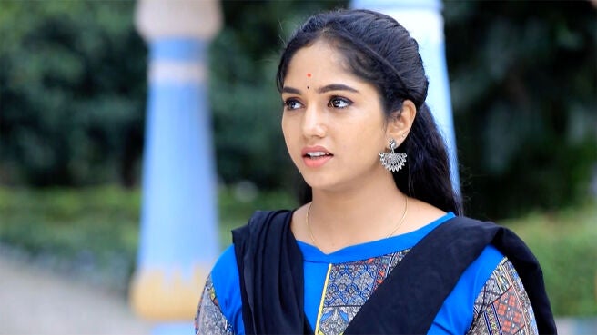Watch Geetha Gets Help Video Online(HD) On JioCinema