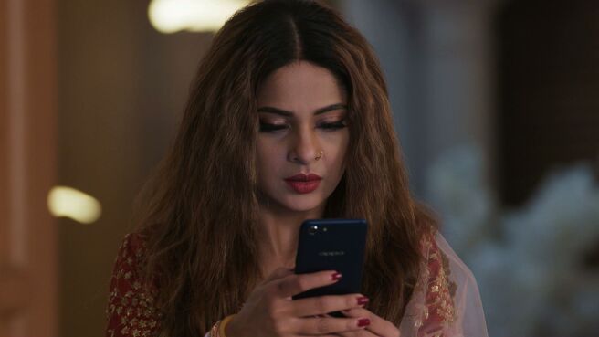 Watch Prema Baraha Season 1 Episode 80 : Roja Receives Appalling ...