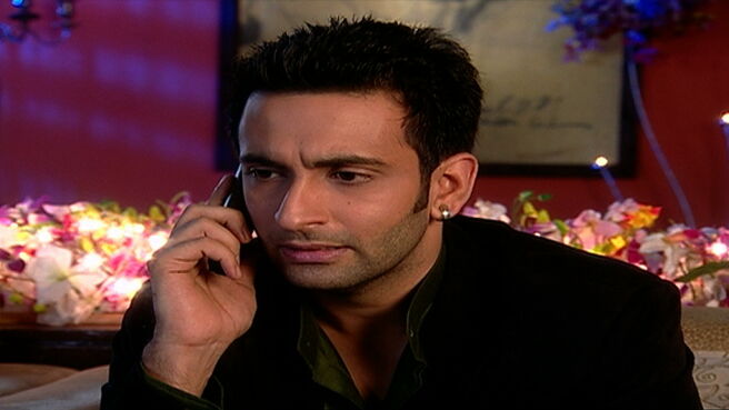 Watch Muddu Bangara Season 1 Episode 192 : Veer Has Other Plans ...