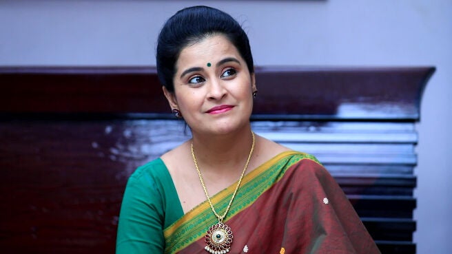 Watch Mithuna Rashi Season 1 Episode 731 : Girija Informs About Madhura ...