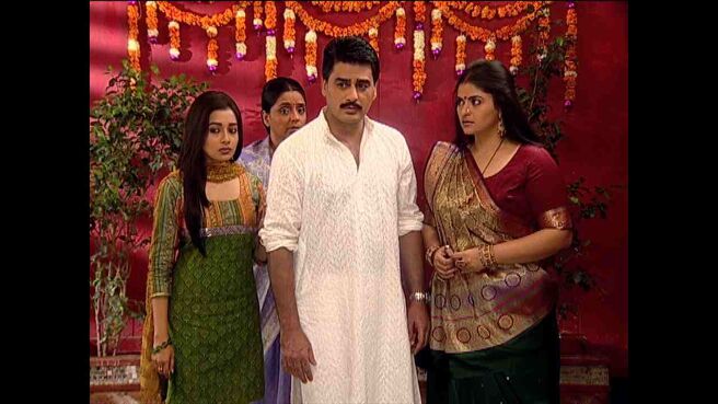 Watch Uttaran Season 1 Episode 227 : Tapasya Mocked By Veer - Watch ...