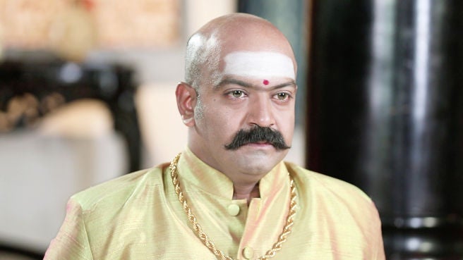 Watch Ivale VeenaPaani Season 1 Episode 18 : Deekshitha's Change Of Heart - Watch Full Episode ...