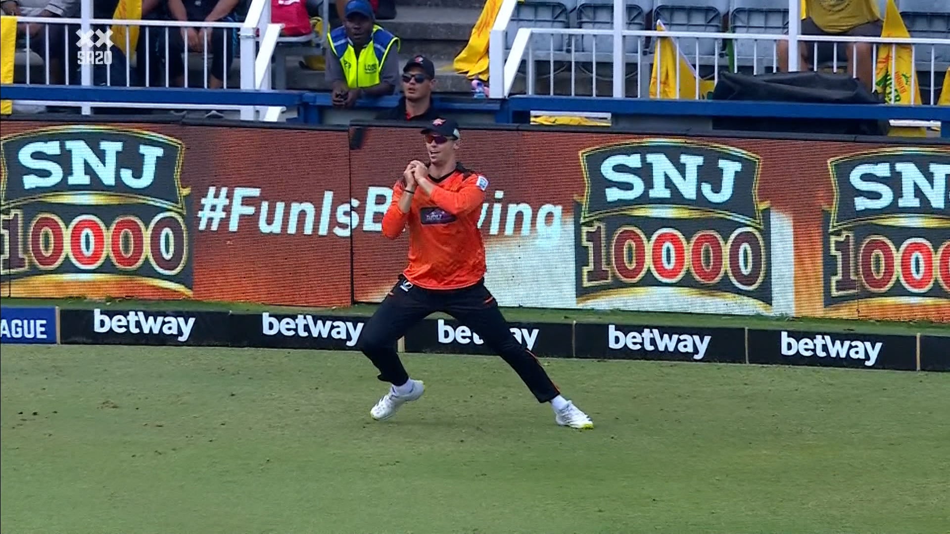 Watch Out! SEC Finally Get Faf Video Online(HD) On JioCinema