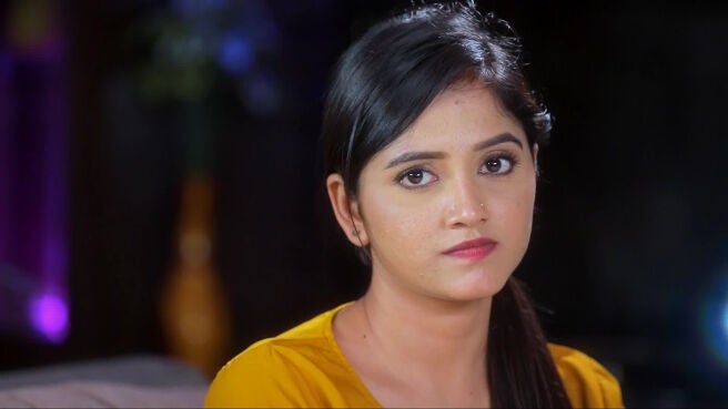 Watch Kayal Lies To Surya Video Onlinehd On Jiocinema