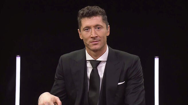Watch Lewandowski, The Best Men's Player! Video Online(HD) On JioCinema