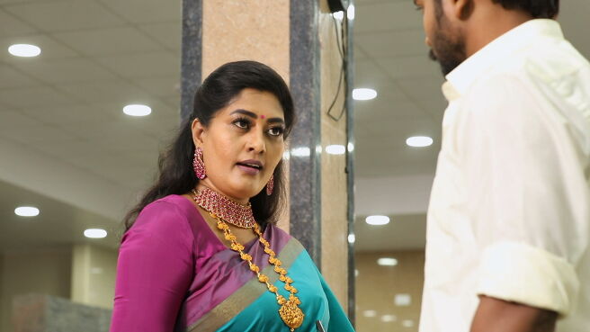 Watch Amman Season 1 Episode 965 : Swarnadevi's Request To Fake Eshwar - Watch Full Episode ...