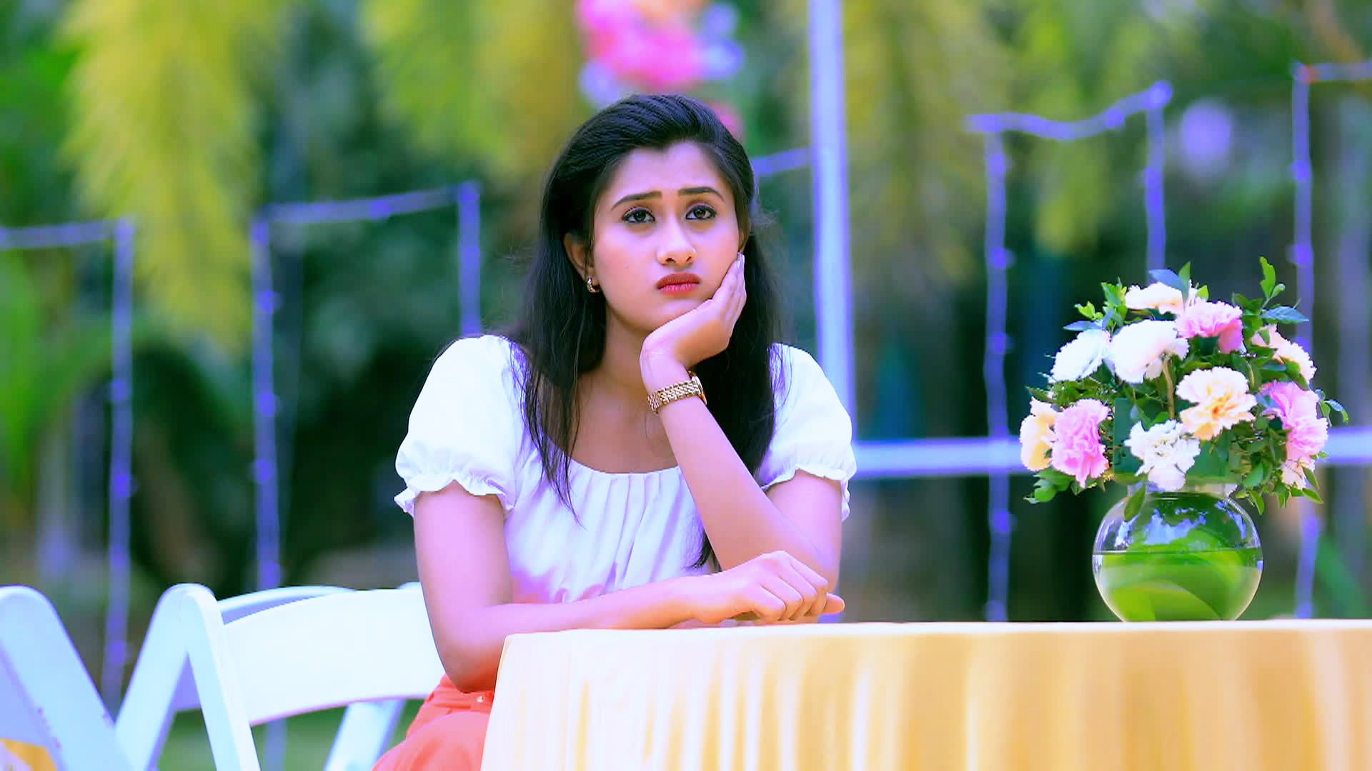 Watch Tripura Sundari Season 1 Episode 13 Yukti Is Irked Watch Full Episode Onlinehd On