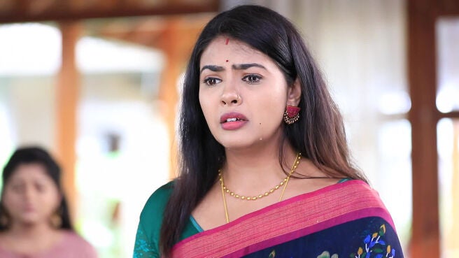 Watch Ginirama Season 1 Episode 582 : Mahathi Pleads Forgiveness ...