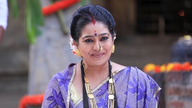 Watch Ginirama Season 1 Episode 517 : Aayi Saheba Makes An Announcement ...