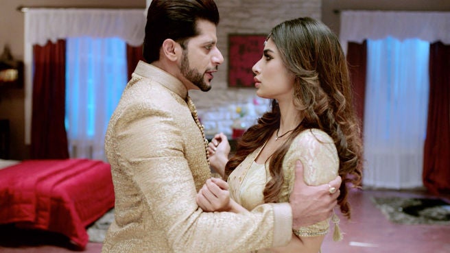 Watch Naagini Season 2 Episode 20 : Rocky Doubts Shivani! - Watch Full ...