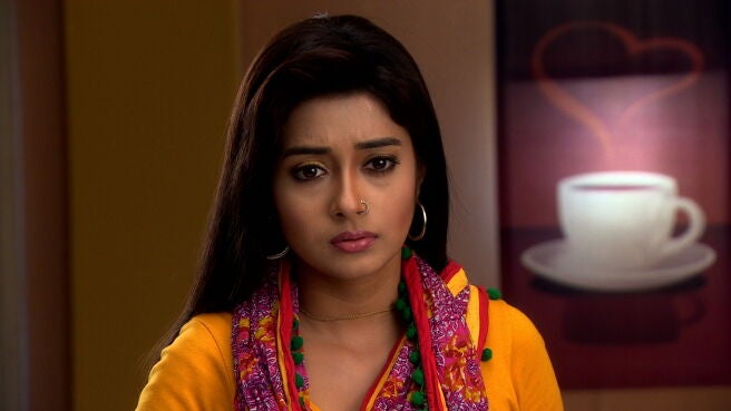 Watch Muddu Bangara Season 1 Episode 477 : Sihi Meets A Soothsayer ...