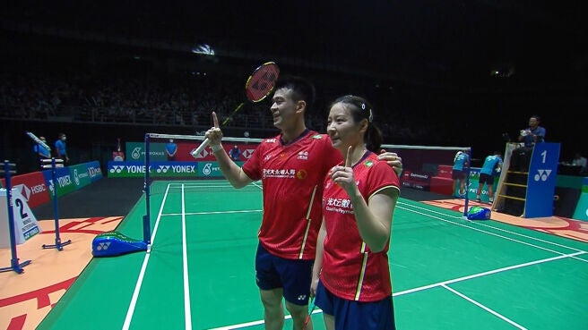 Watch BWF Season 1 Episode 93 : Dechapol/Sapsiree Vs Zheng/Huang ...