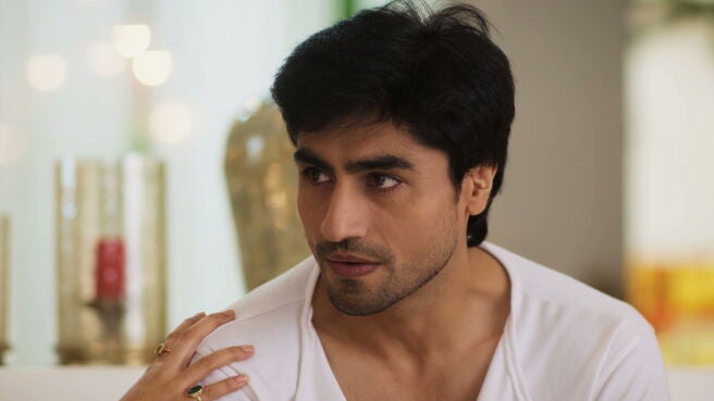 Watch Prema Baraha Season 1 Episode 52 : Aditya Gets Electrocuted ...