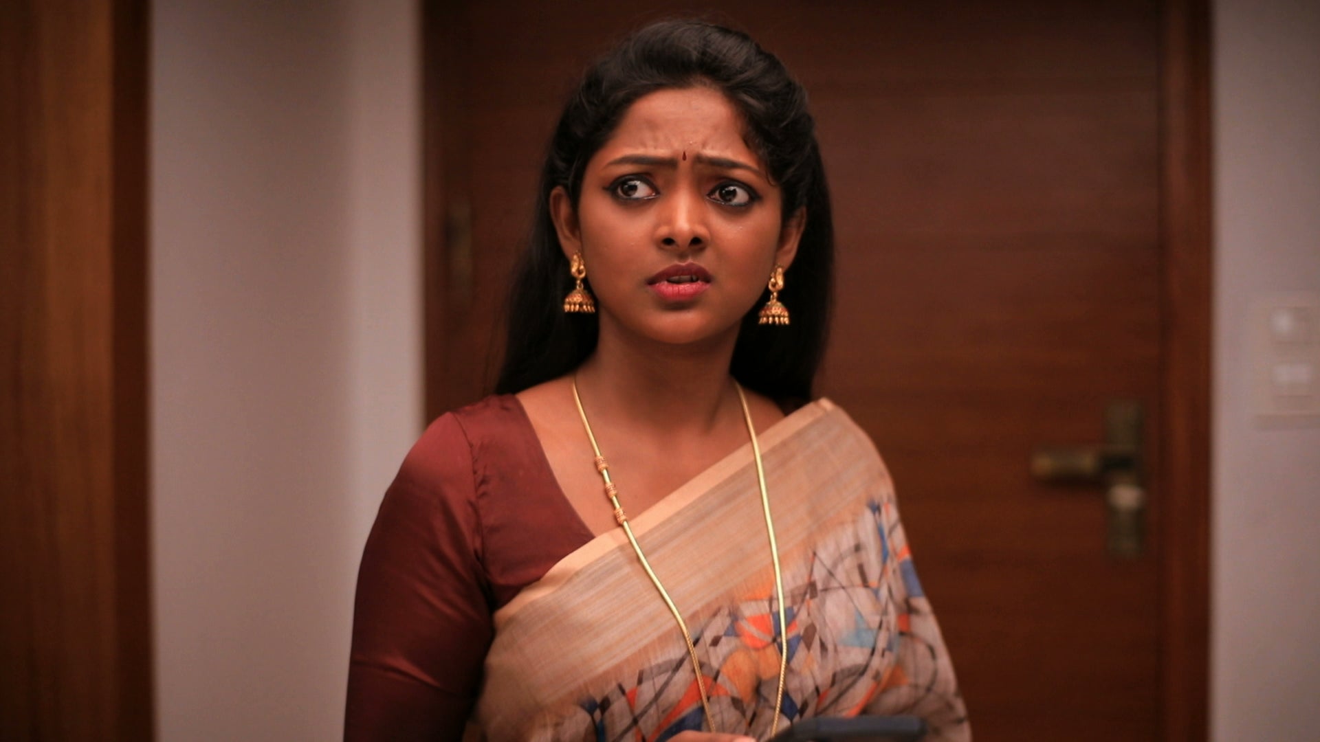 Watch Lakshana Season 1 Episode 431 : Devil Orders Nakshtara - Watch ... Watch Lakshana Season 1 Episode 431 : Devil Orders Nakshtara - Watch ...