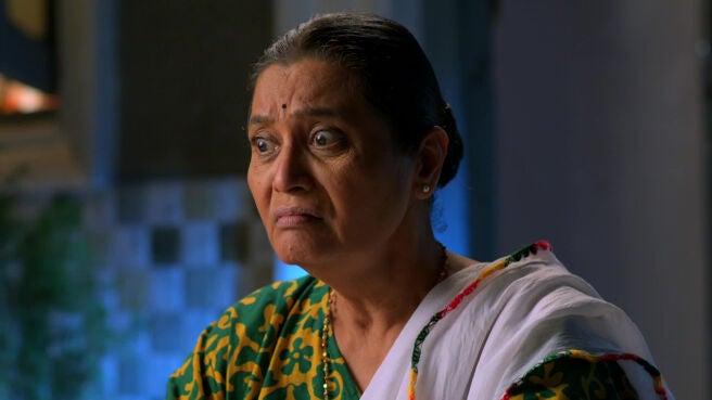 Watch Nima Denzongpa Season 1 Episode 43 : Sunita's Sly Trick - Watch ...