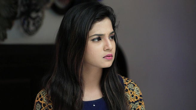 Watch Radha Ramana Season 1 Episode 398 : Anvitha Gets Suspicious - Watch Full Episode Online(HD ...