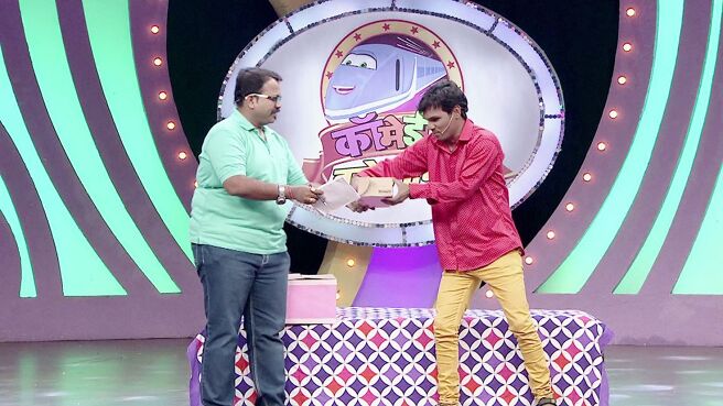 Watch Comedychi Bullet Train Season 1 Episode 207 : MOBILE DELIVERY ...