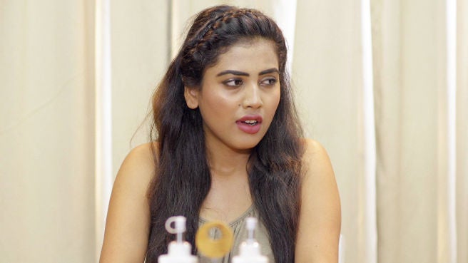 Watch Malar Season 1 Episode 131 : Pooja's Move Against Grace! - Watch ...