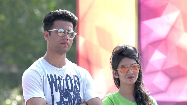 Watch Vaishali Annoyed With Shafan? Video Online(HD) On JioCinema