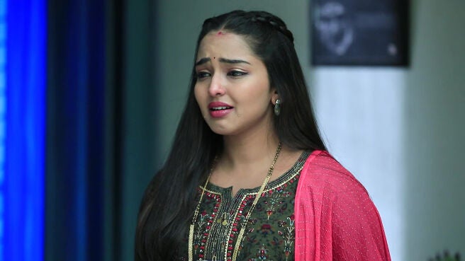 Watch Nannarasi Radhe Season 1 Episode 639 : Inchara Gets Thrown Out - Watch Full Episode Online ...