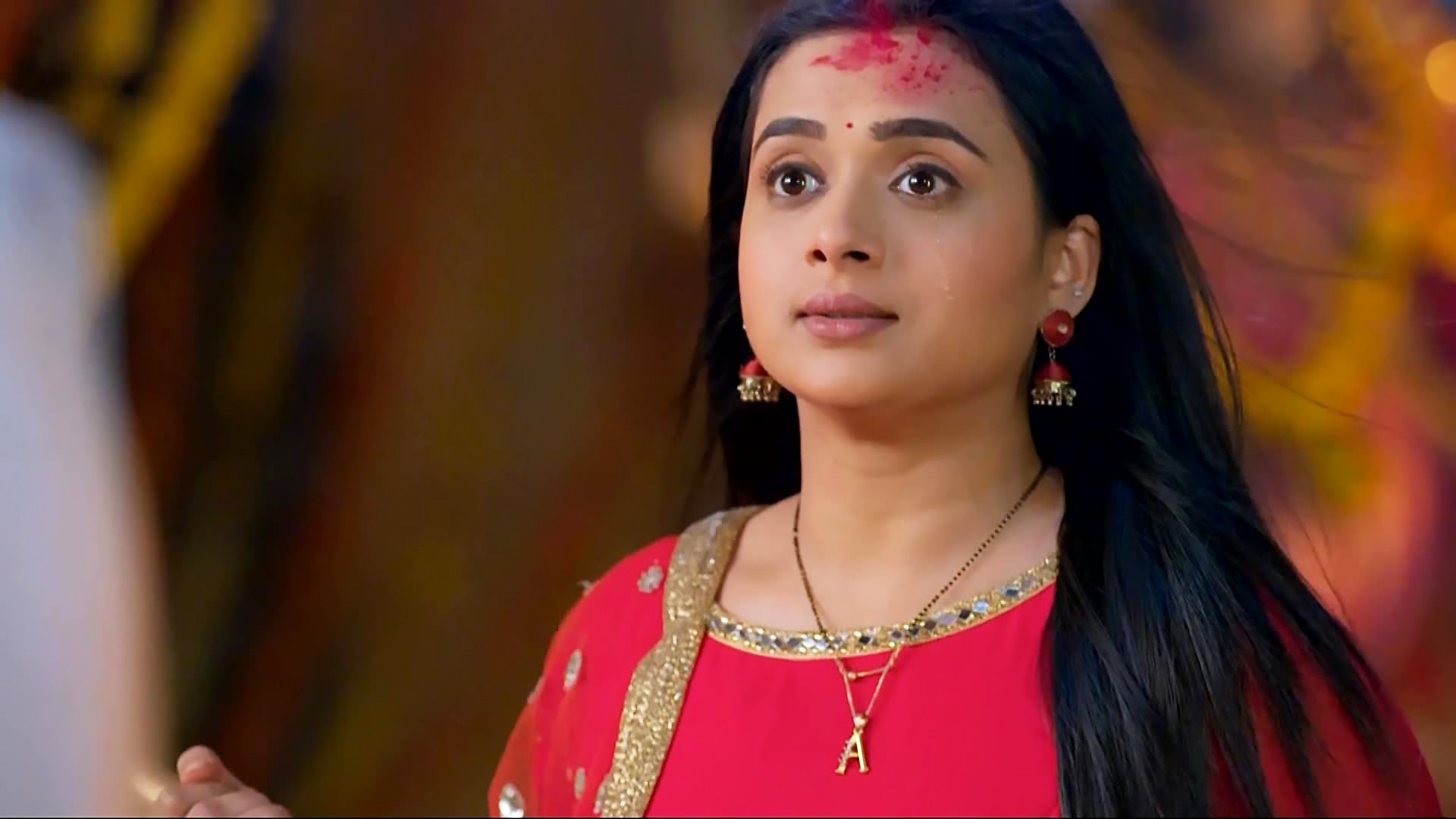 Watch Simar Swears An Oath Video Online(HD) On JioCinema