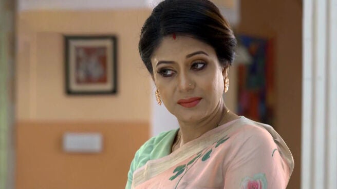 Watch Bidisha Gets Worried Video Online(HD) On JioCinema