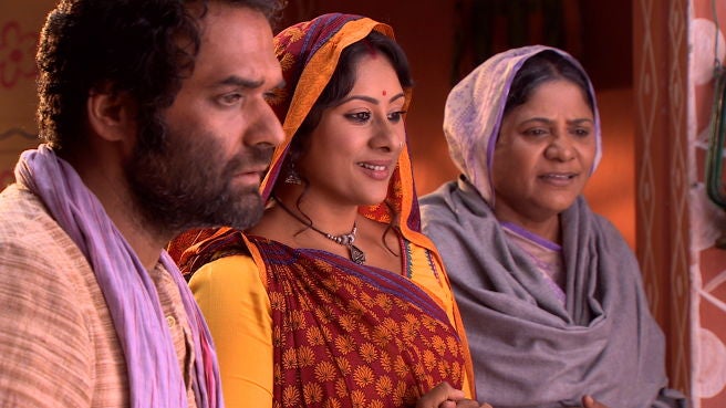 Watch Udaan Season 1 Episode 150 : Kasturi Seeks Kamalnarayan's ...