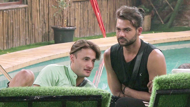 Watch The Pashmina Business! Video Online(HD) On JioCinema