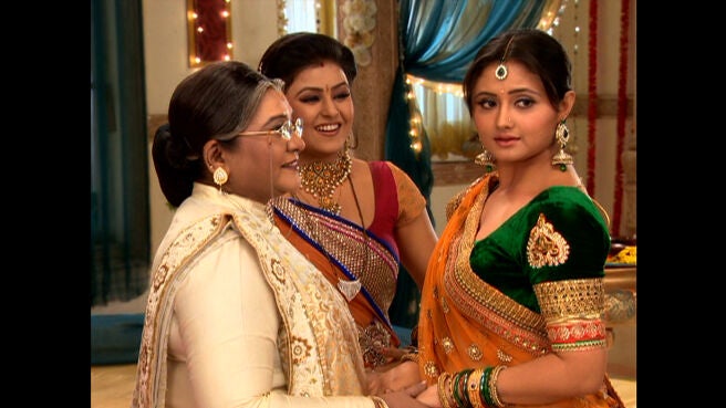 Watch Uttaran Season 1 Episode 1058 : Meethi Doubts Mukta - Watch Full ...
