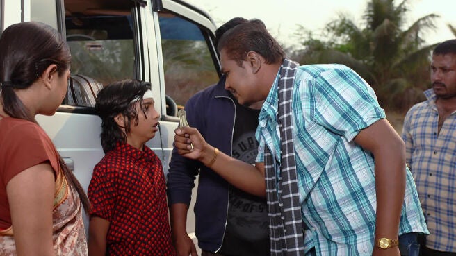 Watch Raja Rani Chi Ga Jodi Season 1 Episode 618 : Jadoo Is Kidnapped ...