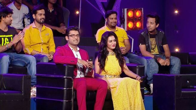 Watch Bindass Dance Season 1 Episode 21 : Ankur And Faria Dance With ...