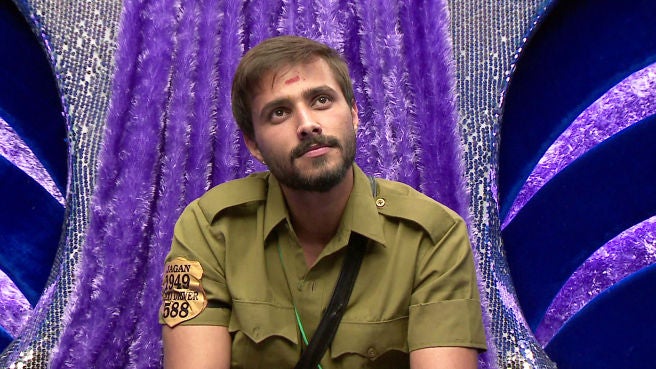 Watch Jagan's Visit To Theatre Video Online(HD) On JioCinema