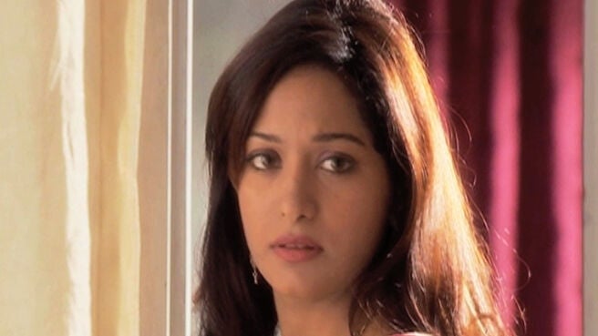 Watch Alaipayuthey Season 1 Episode 137 : Aaliya's Costly Mistake! - Watch Full Episode Online ...