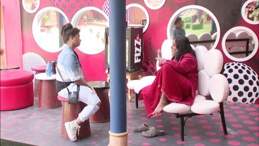 Watch Day 29: Om Swami Ji Shares His Views With Lokesh Video Online(HD ...