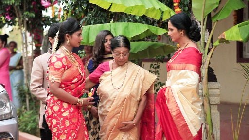 Watch Kinnari Season 1 Episode 553 : Mani Says Her Goodbyes - Watch ...