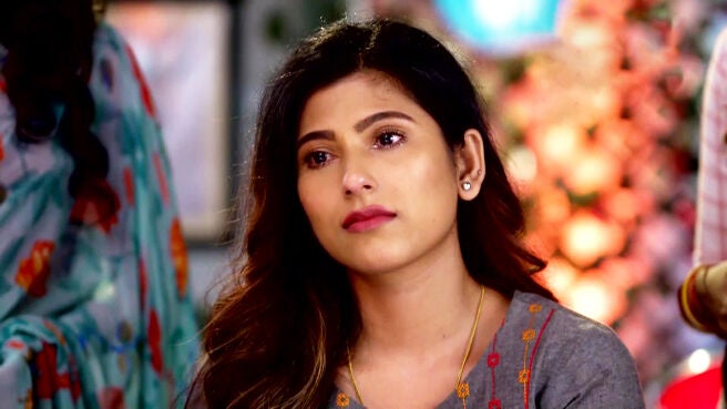 Watch Pushpita Gets Cheered Up Video Online(HD) On JioCinema