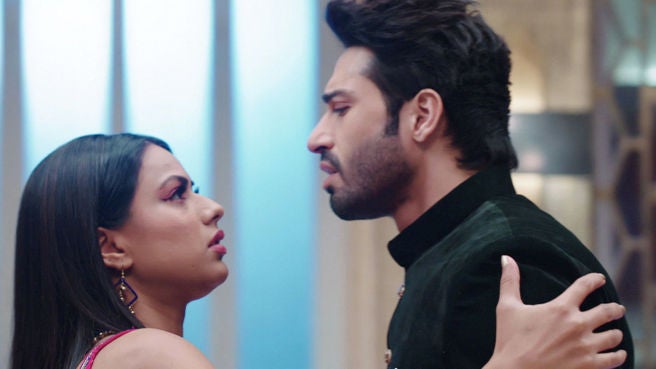 Watch Naagini Season 4 Episode 21 : Dev Confronts Brinda! - Watch Full ...