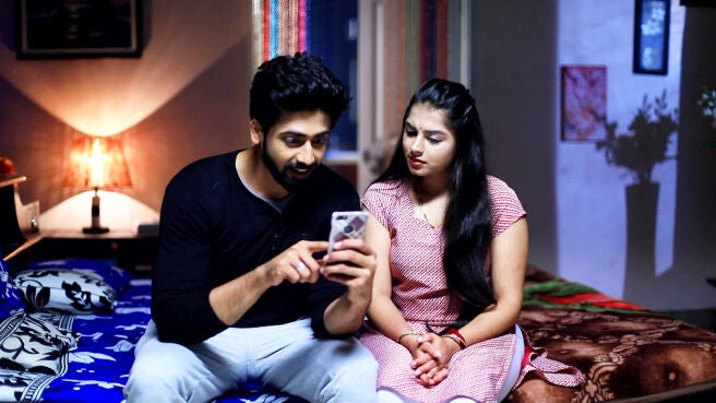 Watch Mithuna Rashi Season 1 Episode 847 : Raashi-Mithun Cherish The Memories - Watch Full ...