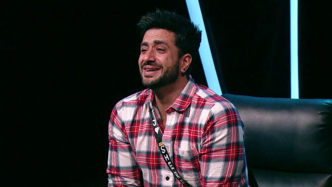Watch Aly Gets Emotional Video Onlinehd On Jiocinema