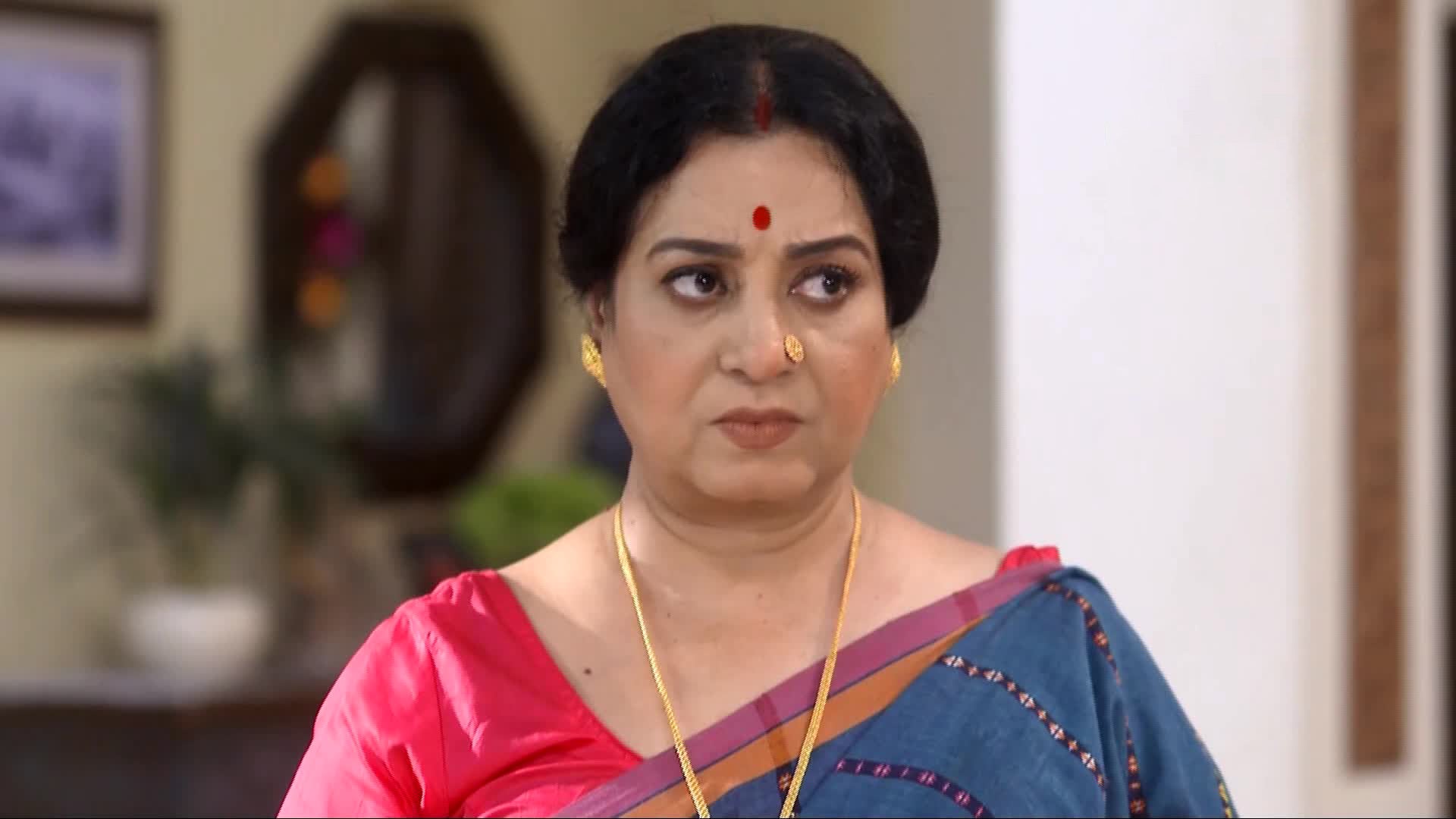 Watch Indira Urges Sohag-Chand Video Online(HD) On JioCinema